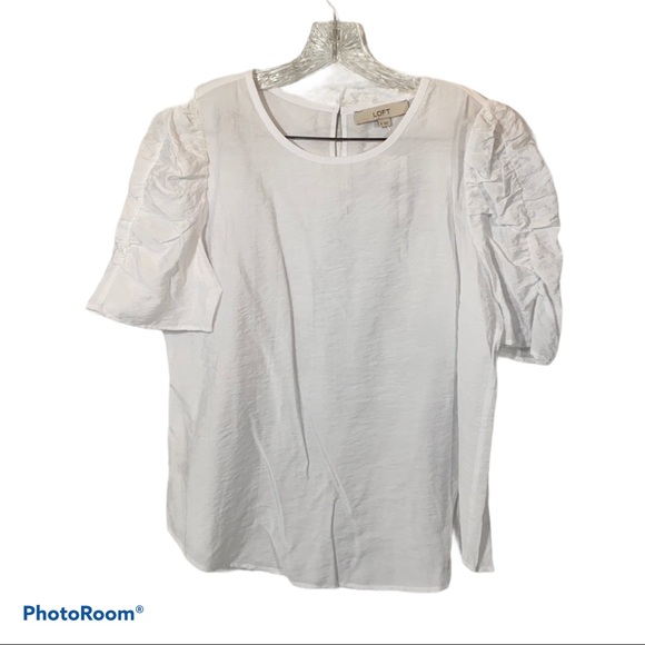 LOFT | Tops | Loft White Ruched Top Size Medium | Poshmark